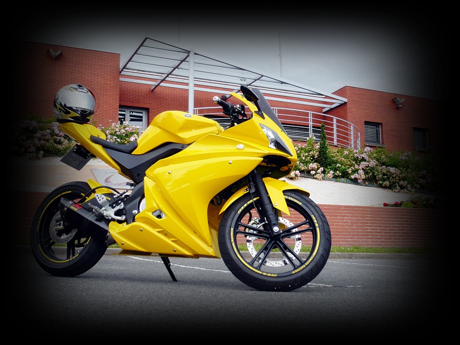 Yamaha Yzf R125 Yellow